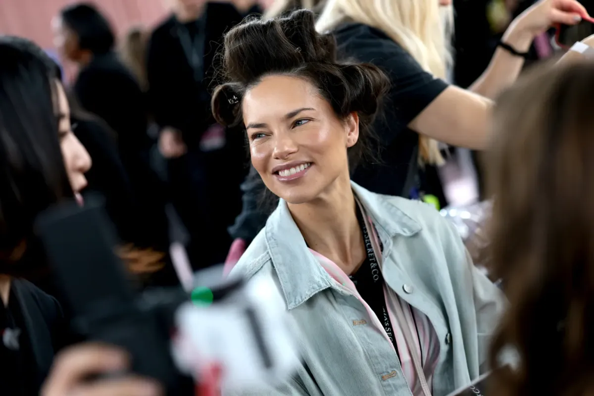 Backstage Victoria’s Secret Fashion Show 2025 | Stiletto.blog